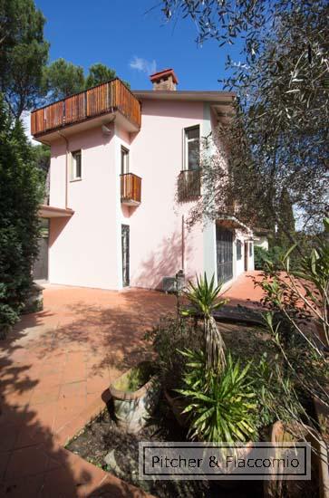 Florence Vacation Apartments - PITCHER & FLACCOMIO